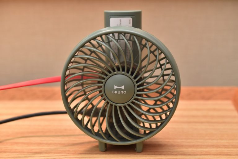 【レビュー】暑さ対策にBRUNOポータブルミニファン。外出時の必需品！