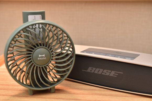【レビュー】暑さ対策にBRUNOポータブルミニファン。外出時の必需品！