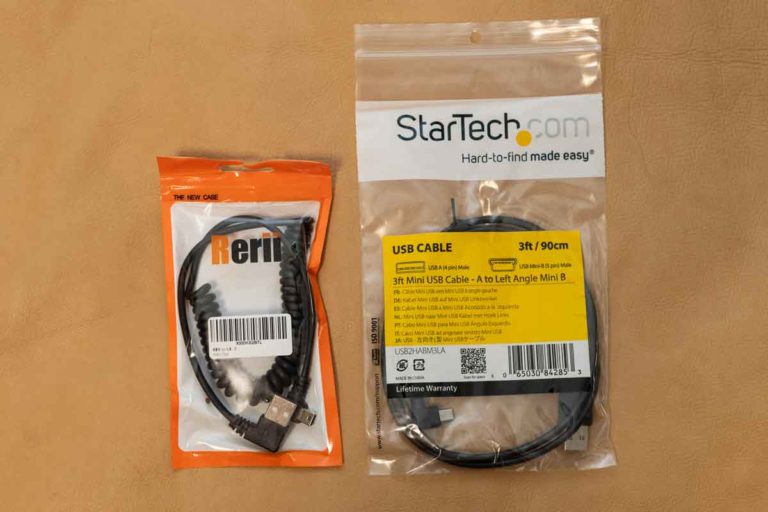 HHKB Professional Type-S用にUSB mini B L字ケーブルを2種購入。「どれが左向きなの？」問題が勃発。