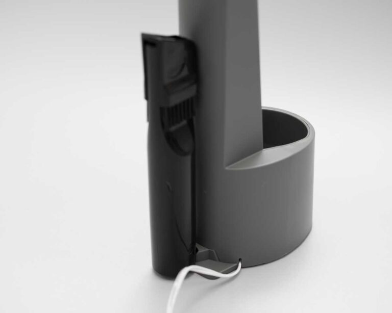 コンパクトで軽量なアイリスオーヤマの充電式ハンディクリーナーHCD-21購入レビュー（Amazon限定AZ-HCD-21）！ - 3ページ