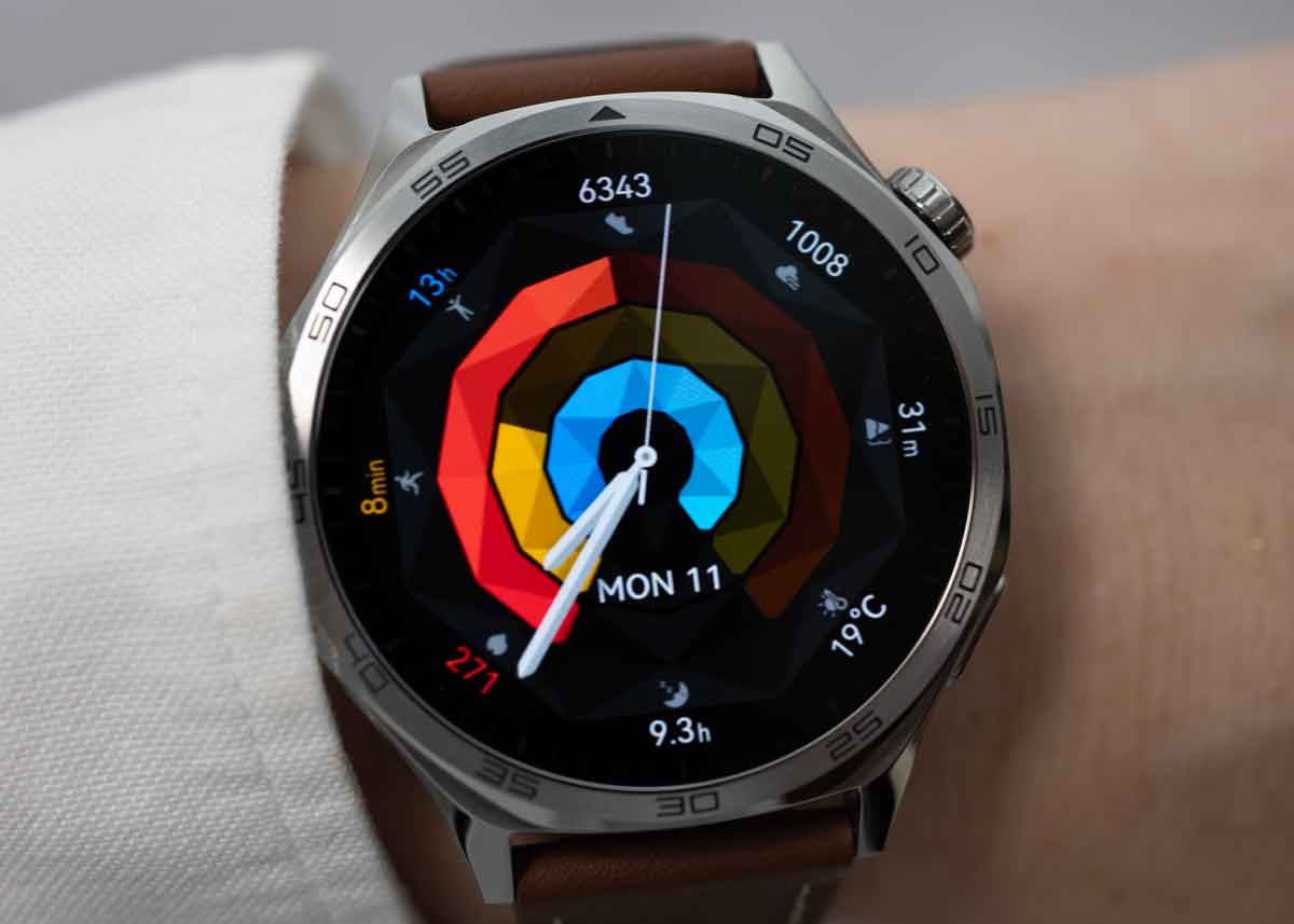 スマートウォッチ HUAWEI WATCH GT 5 レビュー！WATCH GT 5 と GT 4 との違いと実際に使ってみた感想！